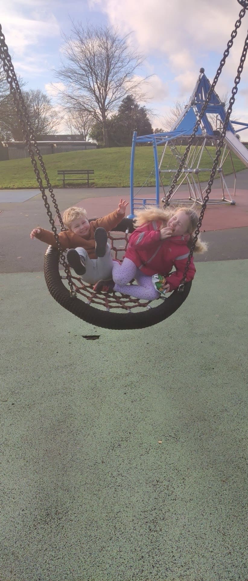 Yeadon Tarn, Leeds Review For Families | Play Park & Trails